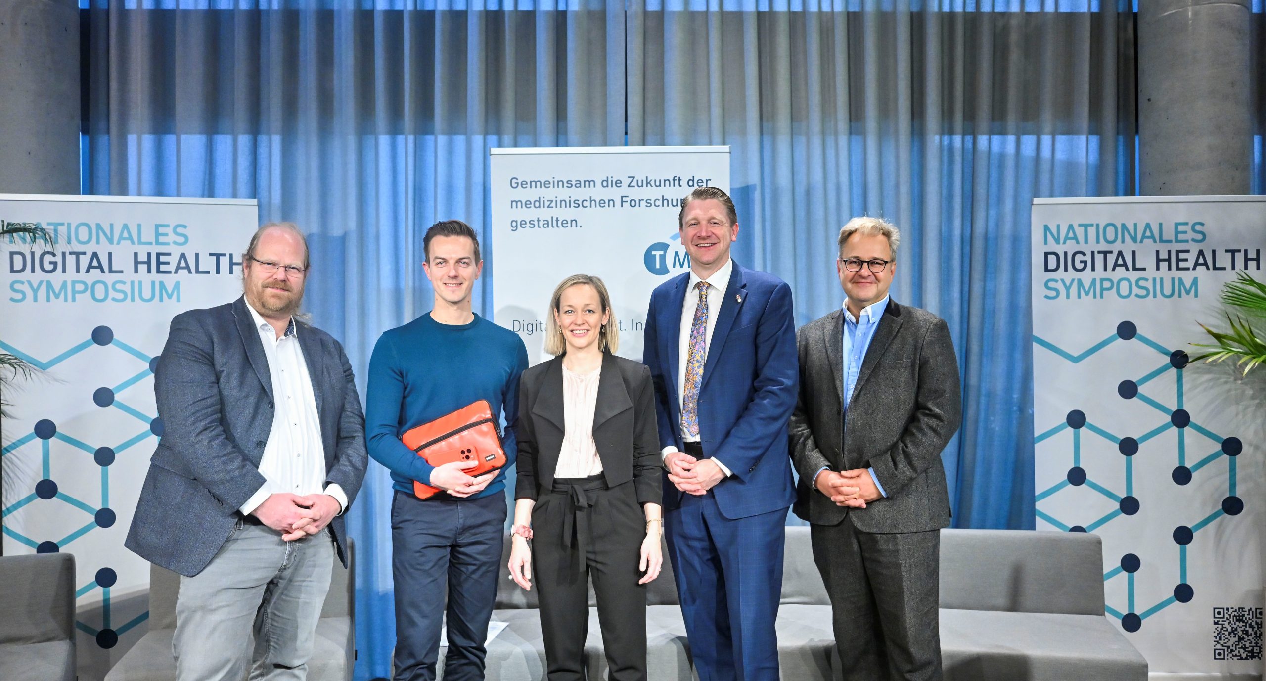 Nationales Digital Health Symposium 2024: KI transformiert den ...